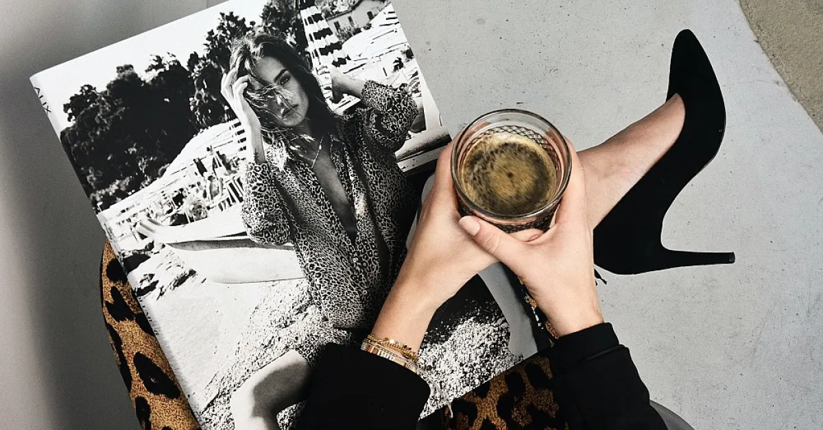 How to style a cording necklace for a unique fashion stateme